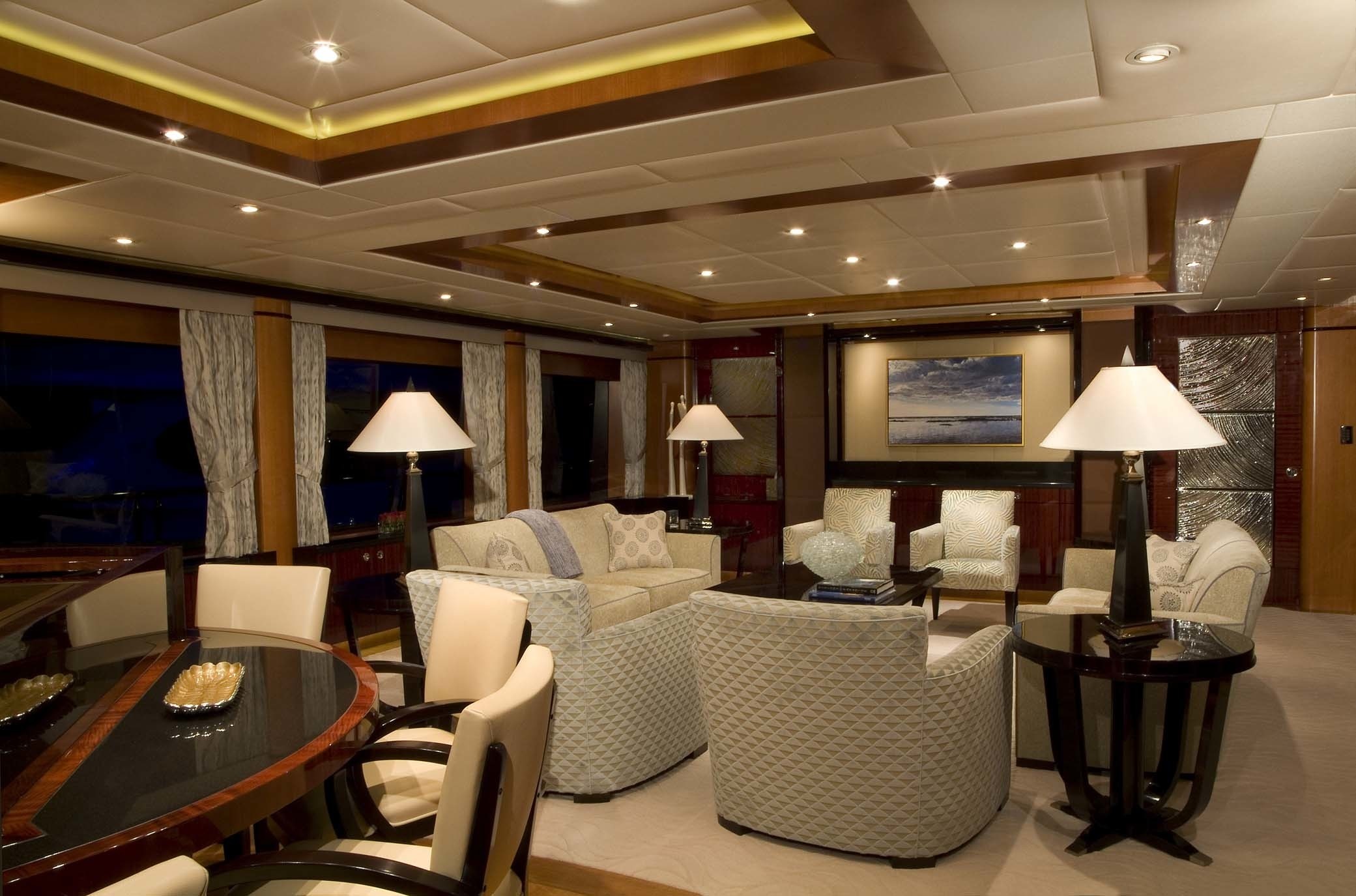 Yacht REEF CHIEF, Trinity Yachts | CHARTERWORLD Luxury Superyacht Charters